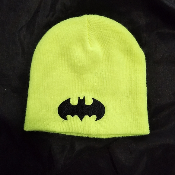 DC Comics | Accessories | Batman Beanie | Poshmark